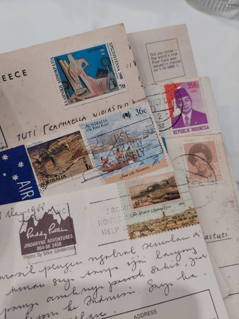 harga untuk 6 lembar sesuai foto, bekas, ada coretan sesuai foto, Antik ...