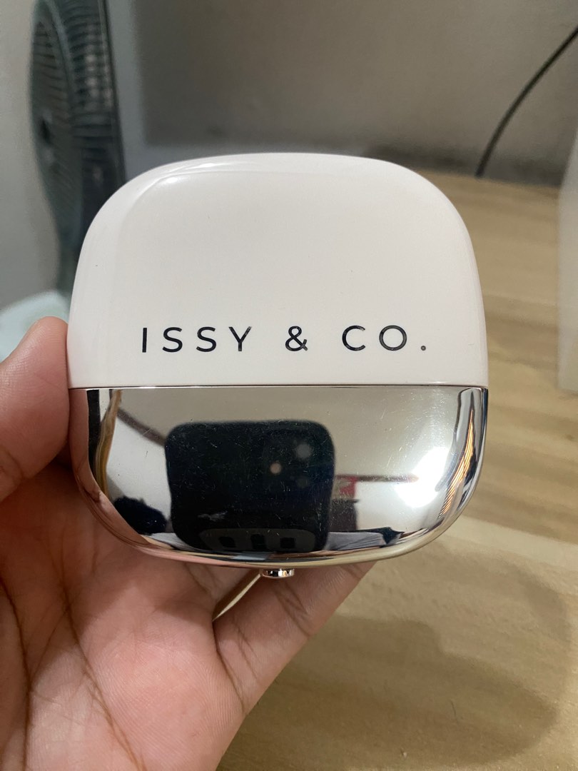 Issy & Co. True Flex Powder Foundation, Beauty & Personal Care, Face ...