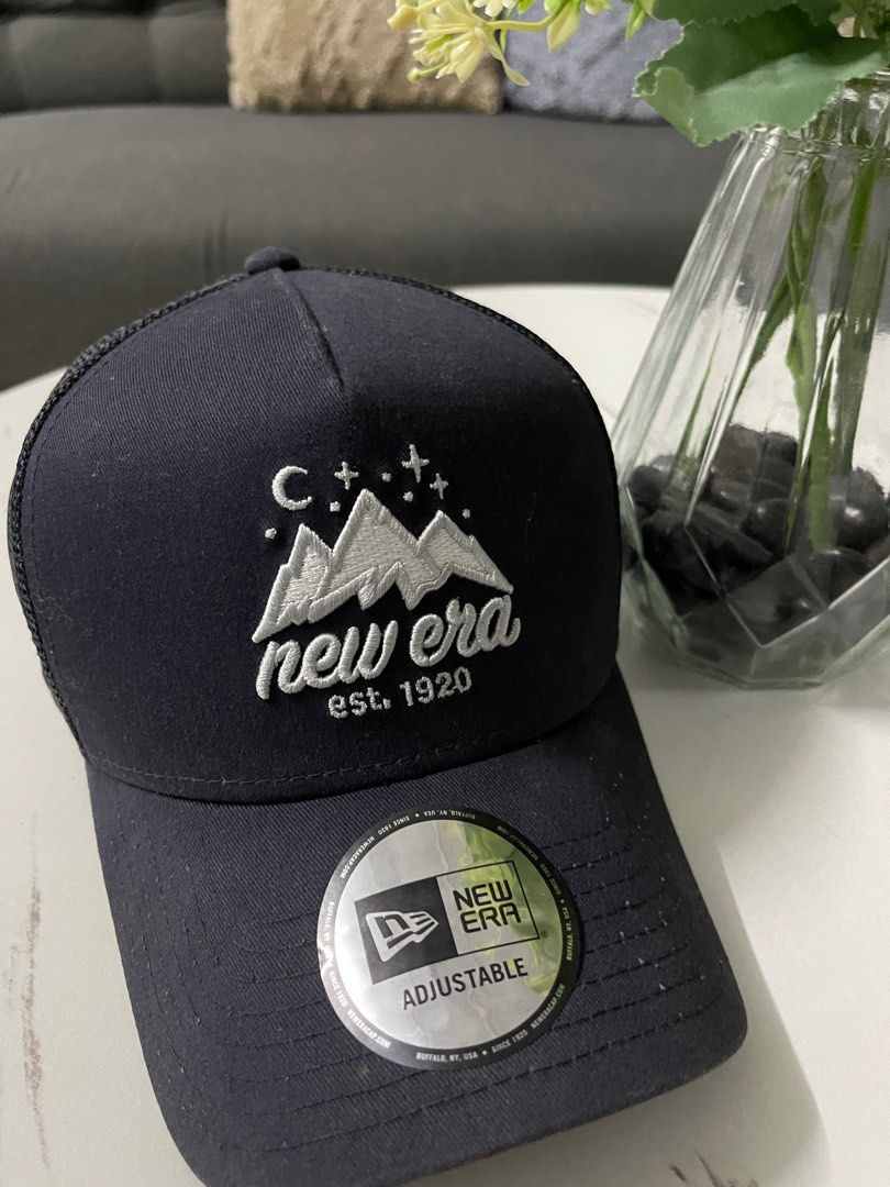 Original Cap New Era, Men's Fashion, Watches & Accessories, Cap & Hats ...