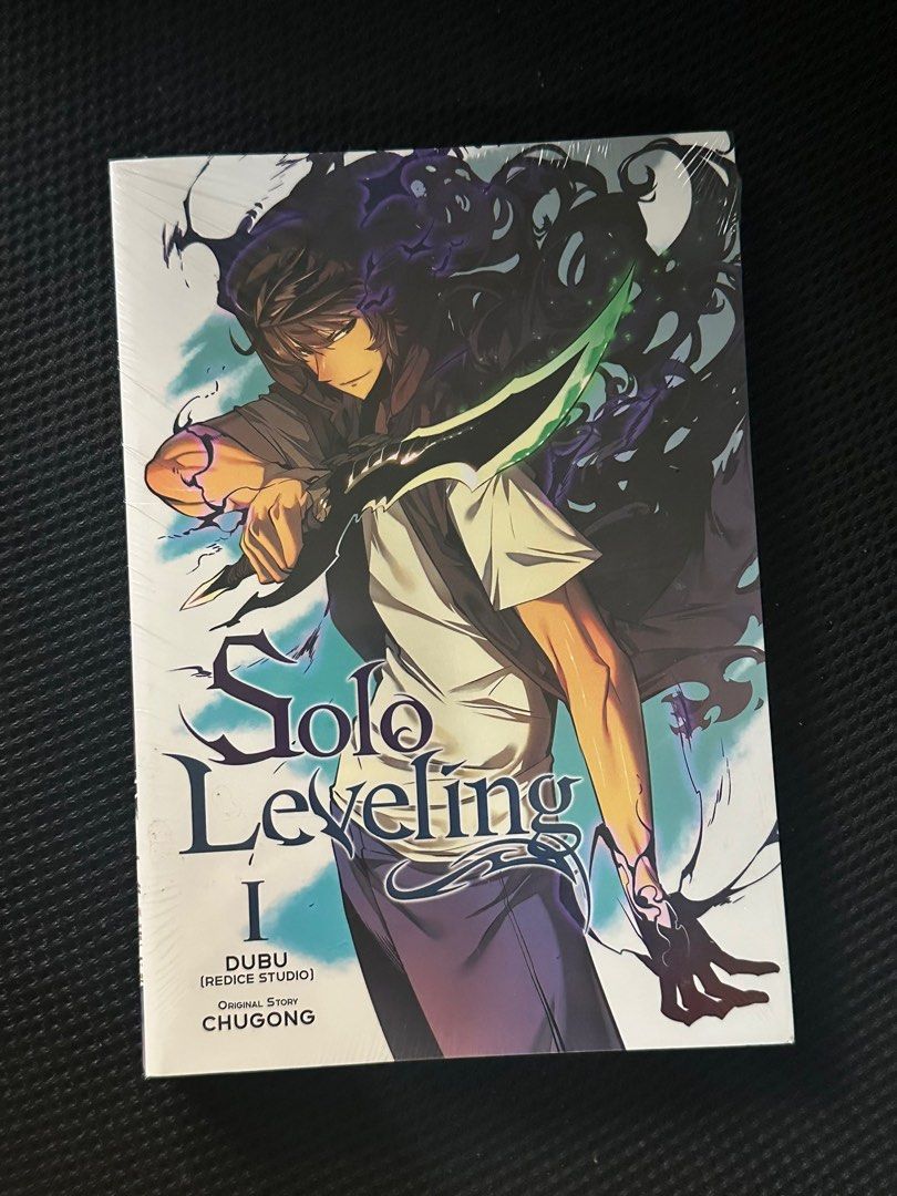 Physical Manhwa Solo Leveling Vol 1 English Version SEALED, Buku & Alat Tulis, Komik dan Manga ...