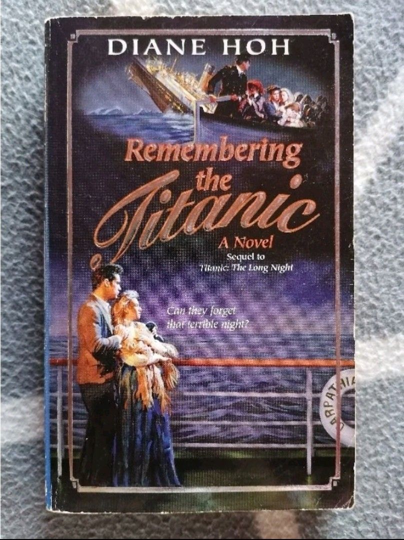 Remembering the Titanic by Diane Hoh, Hobbies & Toys, Books & Magazines ...