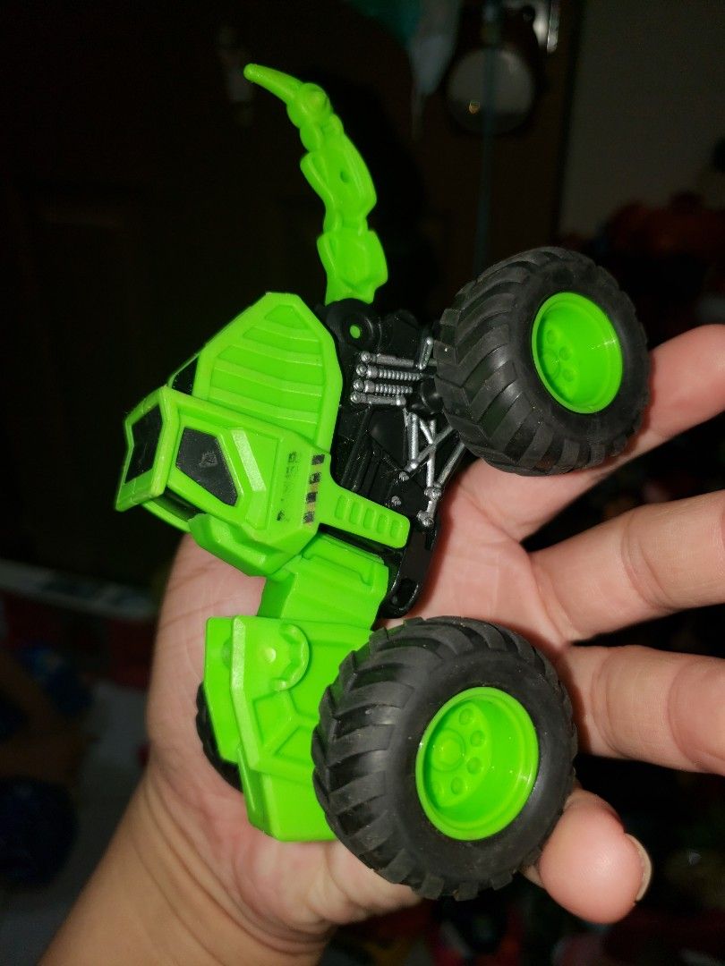 Sepeda anak / JUALAN MAINAN MOBILAN RODA BESAR PER MONSTER JAM TRUCK ...