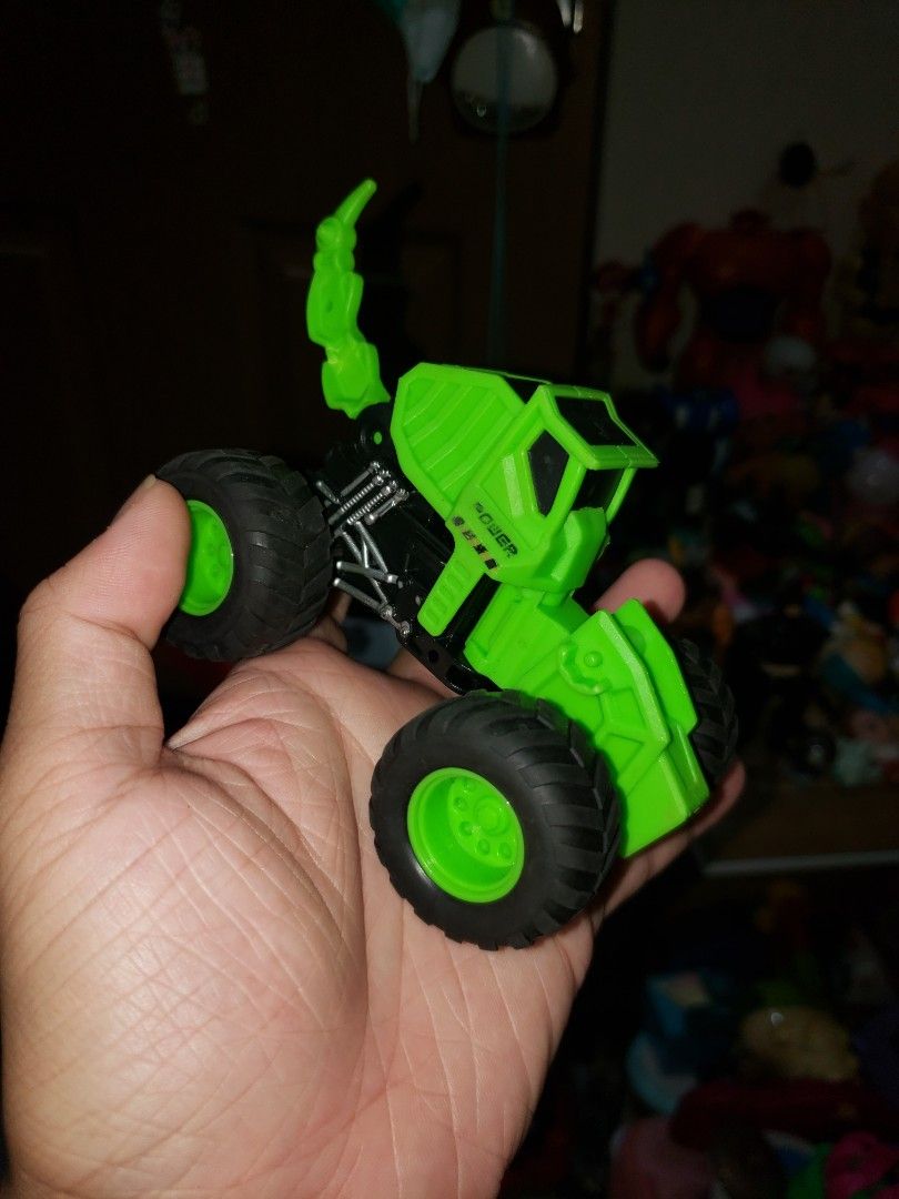 Sepeda anak / JUALAN MAINAN MOBILAN RODA BESAR PER MONSTER JAM TRUCK ...