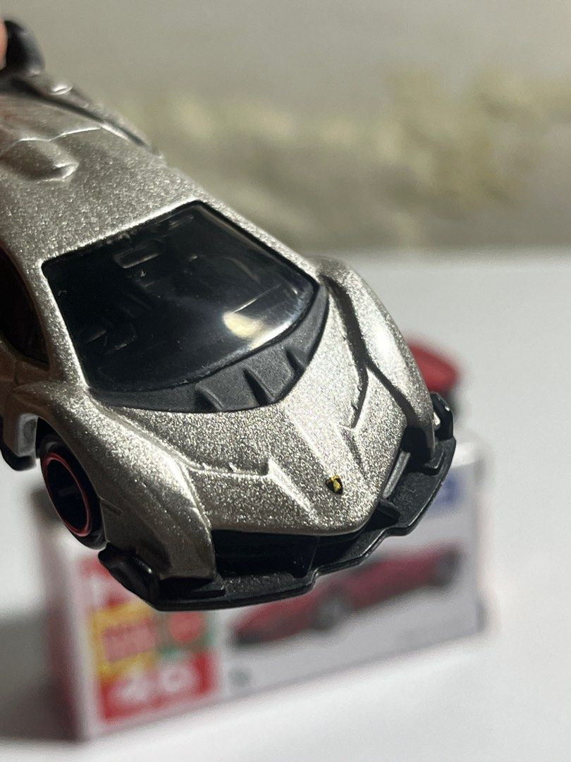 TOMICA - Lamborghini veneno, Hobbies & Toys, Toys & Games on Carousell