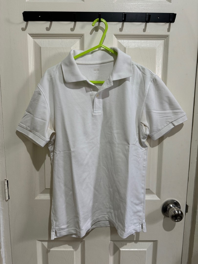 Uniqlo Medium Size White Polo Shirt, Men's Fashion, Tops & Sets ...