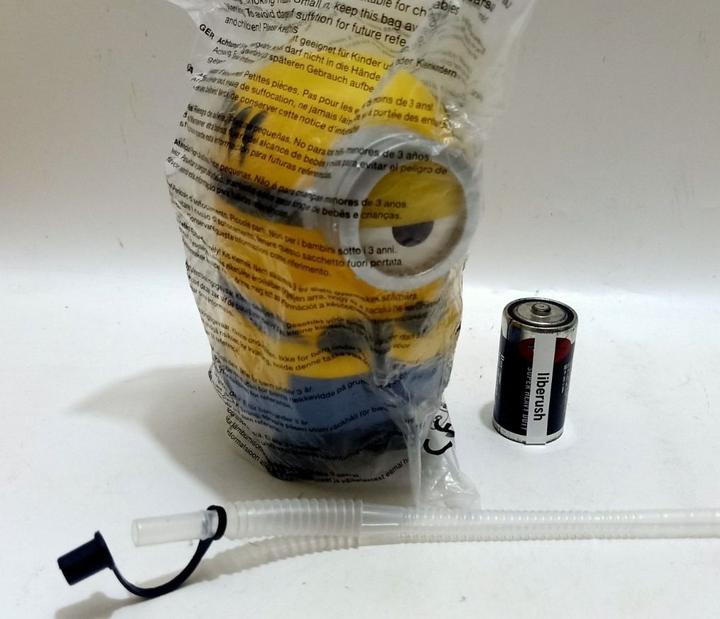 Universal studios despicable me minion kevin bottle cup tumbler ... Universal studios despicable me minion kevin bottle cup tumbler ...