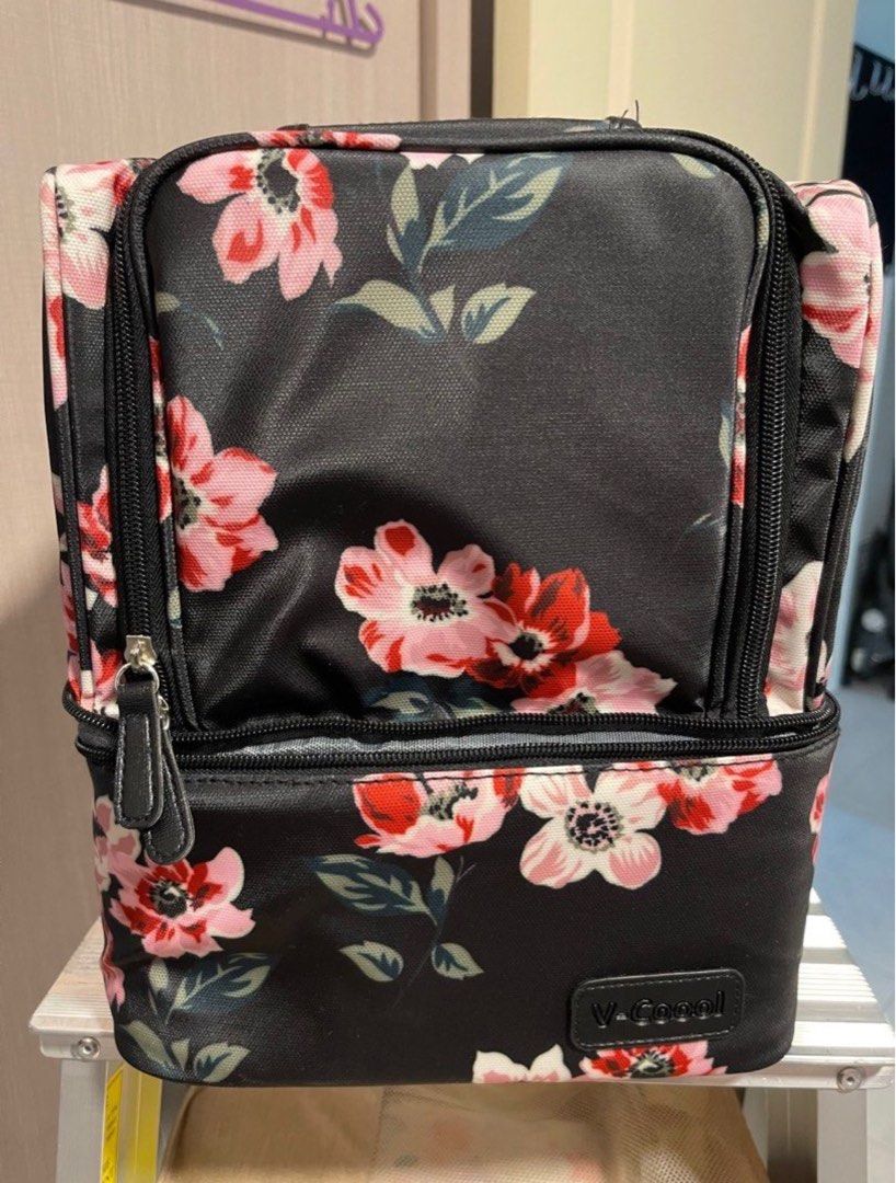 V-Cool cooler bagl, Babies & Kids, Going Out, Other Babies Going Out Needs on Carousell