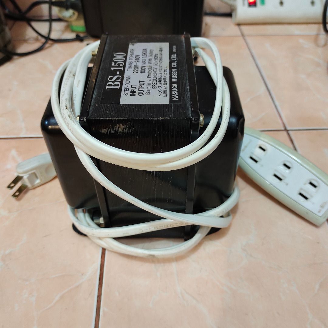 220V to 100V Step Down / Kasuga Musen(Japan) BS-1500 Voltage Power Transformer 1500W Max ...