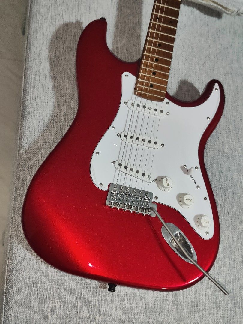 Candy Apple Red 50's style Strat flame roasted maple custom build NOT ...