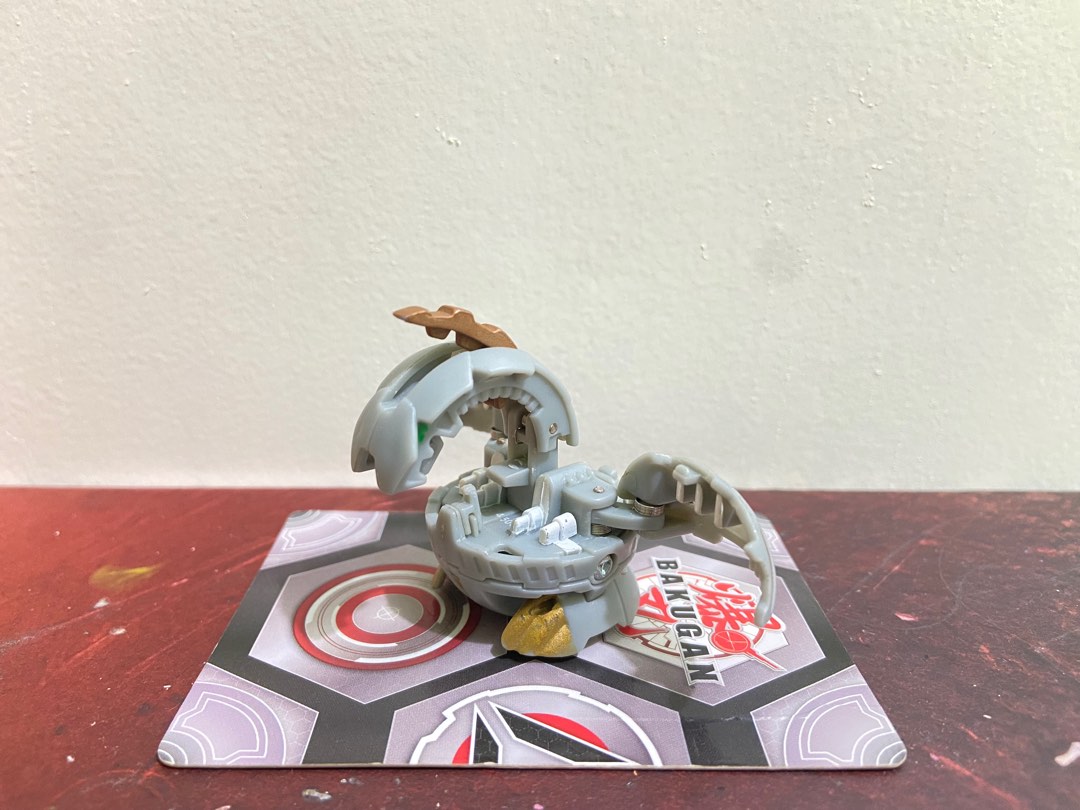 Bakugan Haos Naga, Hobbies & Toys, Memorabilia & Collectibles, Vintage ...