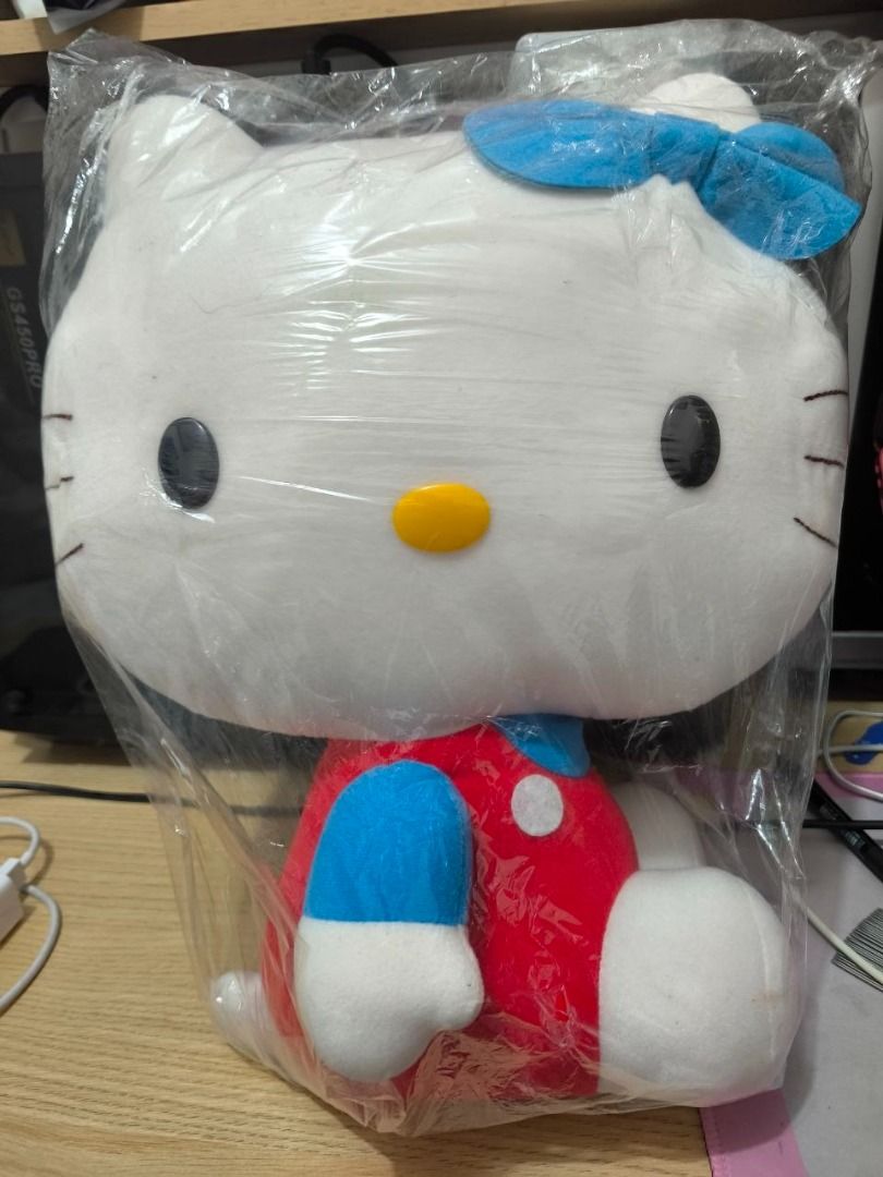 Classic Hello Kitty jumbo plush, Hobbies & Toys, Toys & Games on Carousell