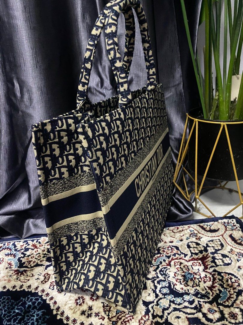 D ior book tote bag large size [READ DESCRIPTION], Luxury, Bags ...