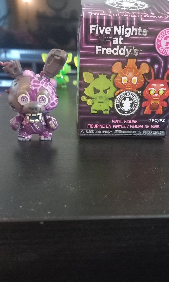 Fnaf/five nights at freddy's special delivery mystery mini toxic ...