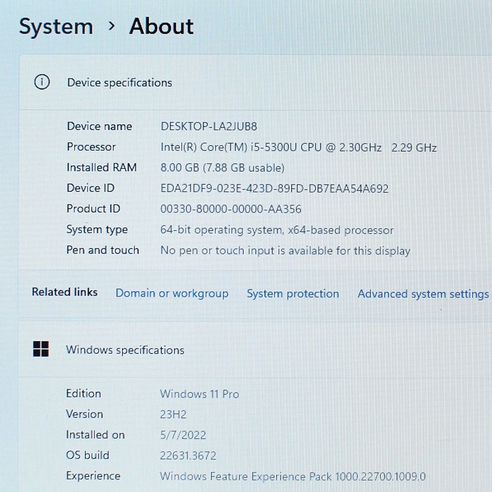 LENOVO Core i5 5th gen laptop (i5-5300U, 12.5", 8GB Ram, 256GB SSD ...