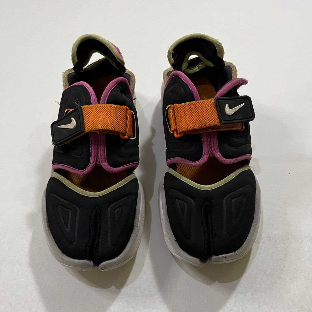 Nike Aqua Rift Black Fire Pink Colorway Sneakers, Fesyen Wanita, Sepatu ...