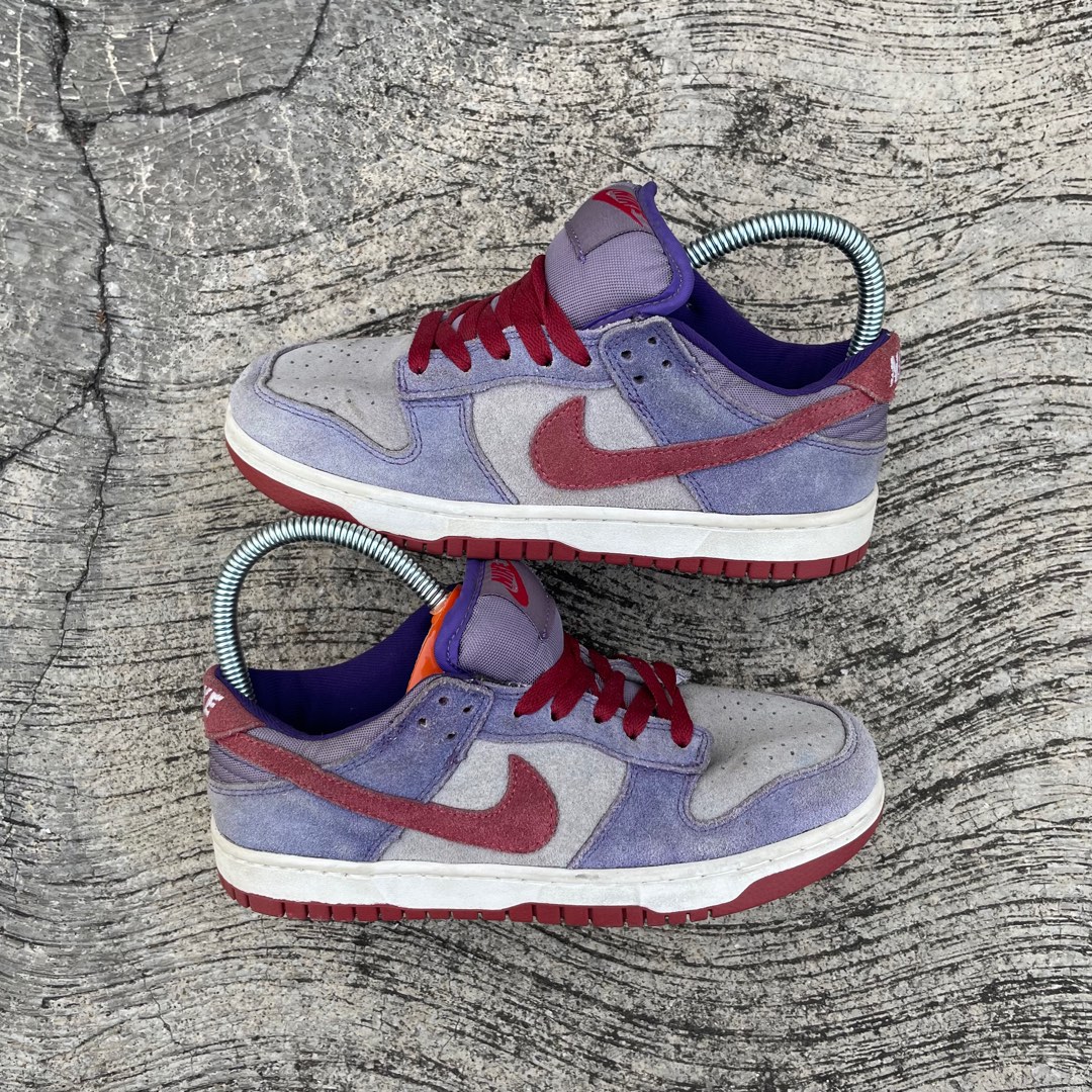 Nike nb dini, Fesyen Pria, Sepatu , Sneakers di Carousell