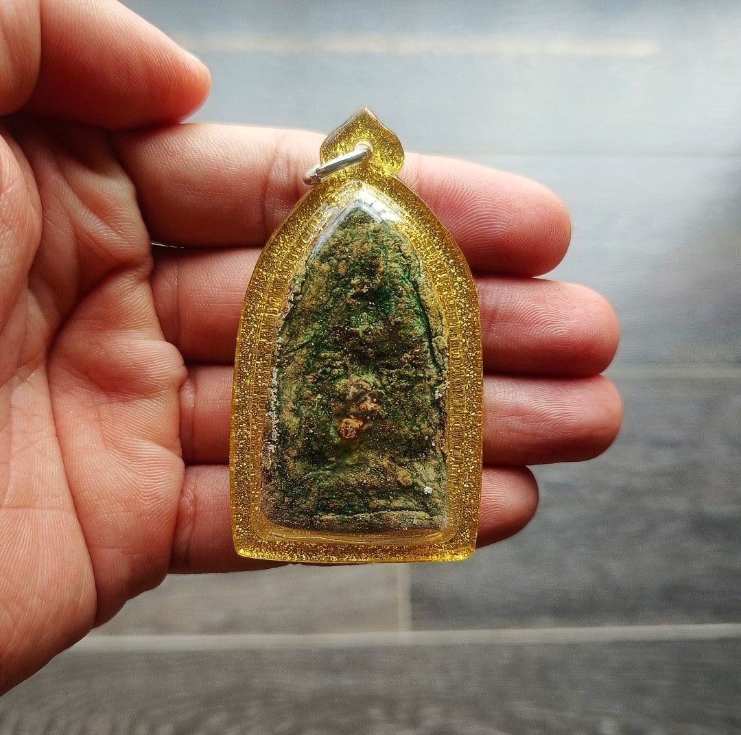 Phra Khun Paen Mae Chee BE2498 LP Pinak, Hobbies & Toys, Memorabilia ...