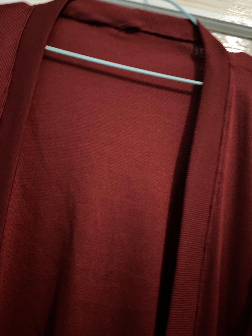 PRELOVED Outer cardigan tebal warna merah terracotta | outer tebal ...