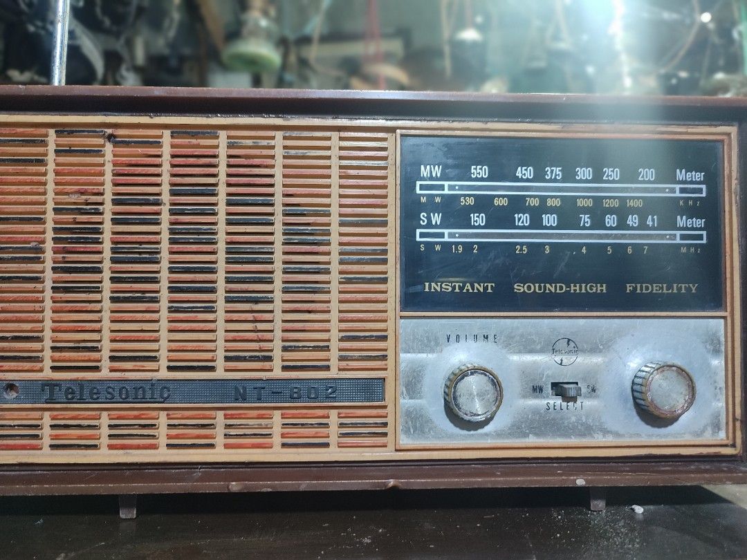 Radio transistor telesonic jadul, Antik, Furnitur di Carousell