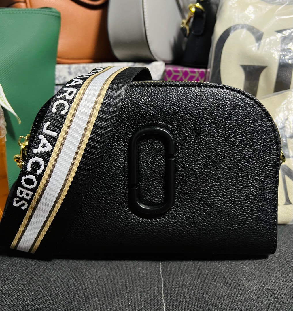 Shutter bag, Women's Fashion, Bags & Wallets, Cross-body Bags on Carousell