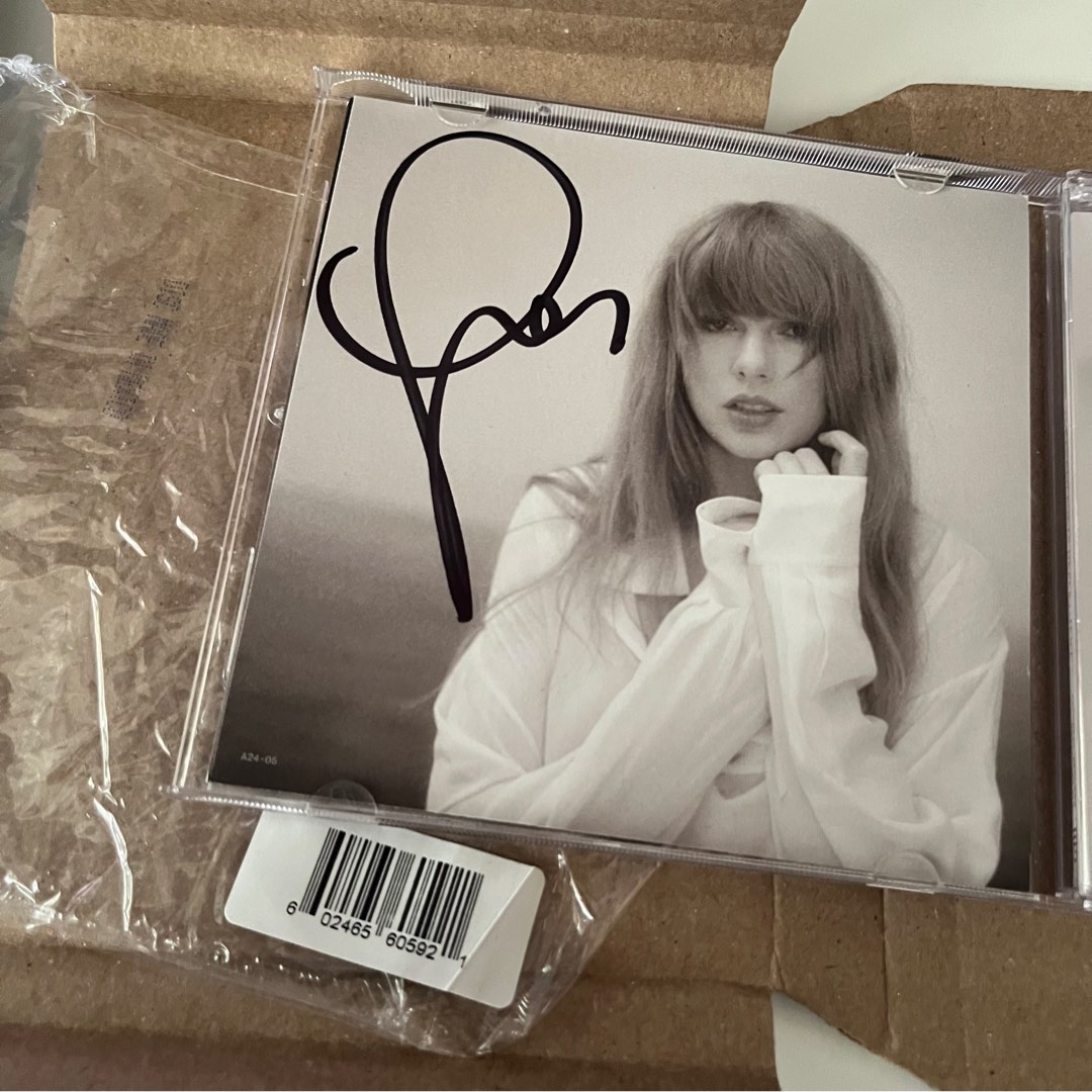 Signed TTPD CD Taylor Swift, Hobbies & Toys, Music & Media, CDs & DVDs ...