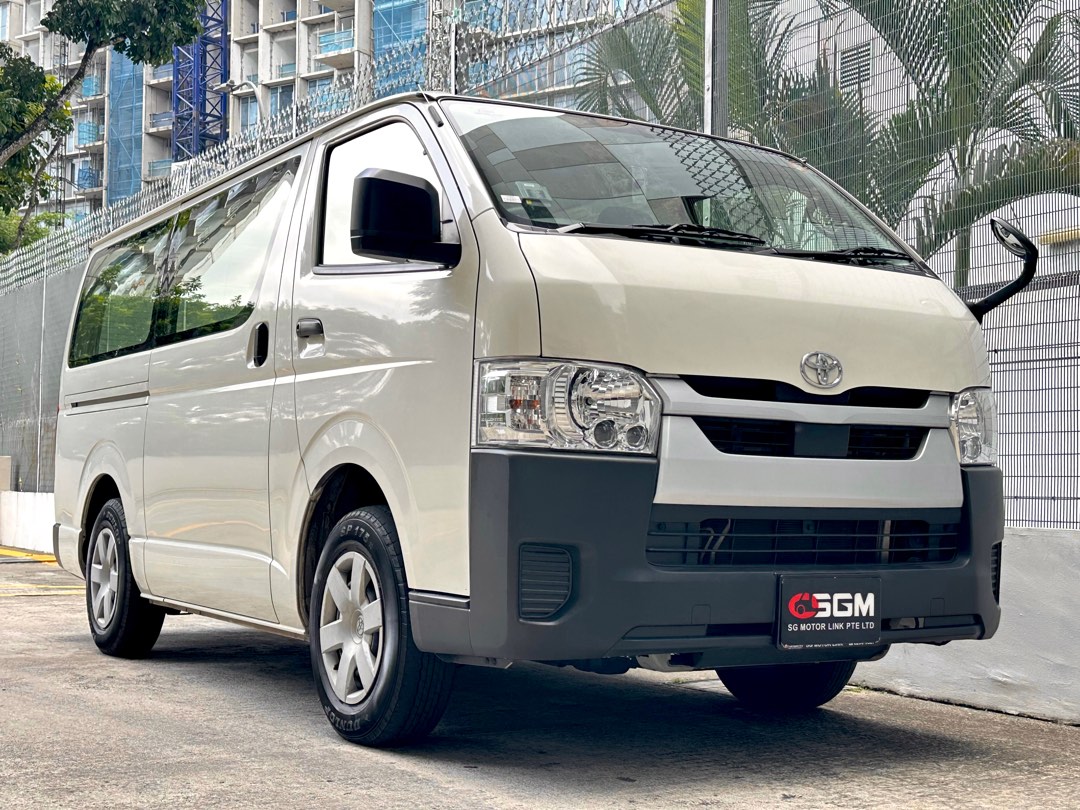 Toyota Hiace Commuter 2.8GL Auto, Cars, Commercial Vehicles, Used on ...