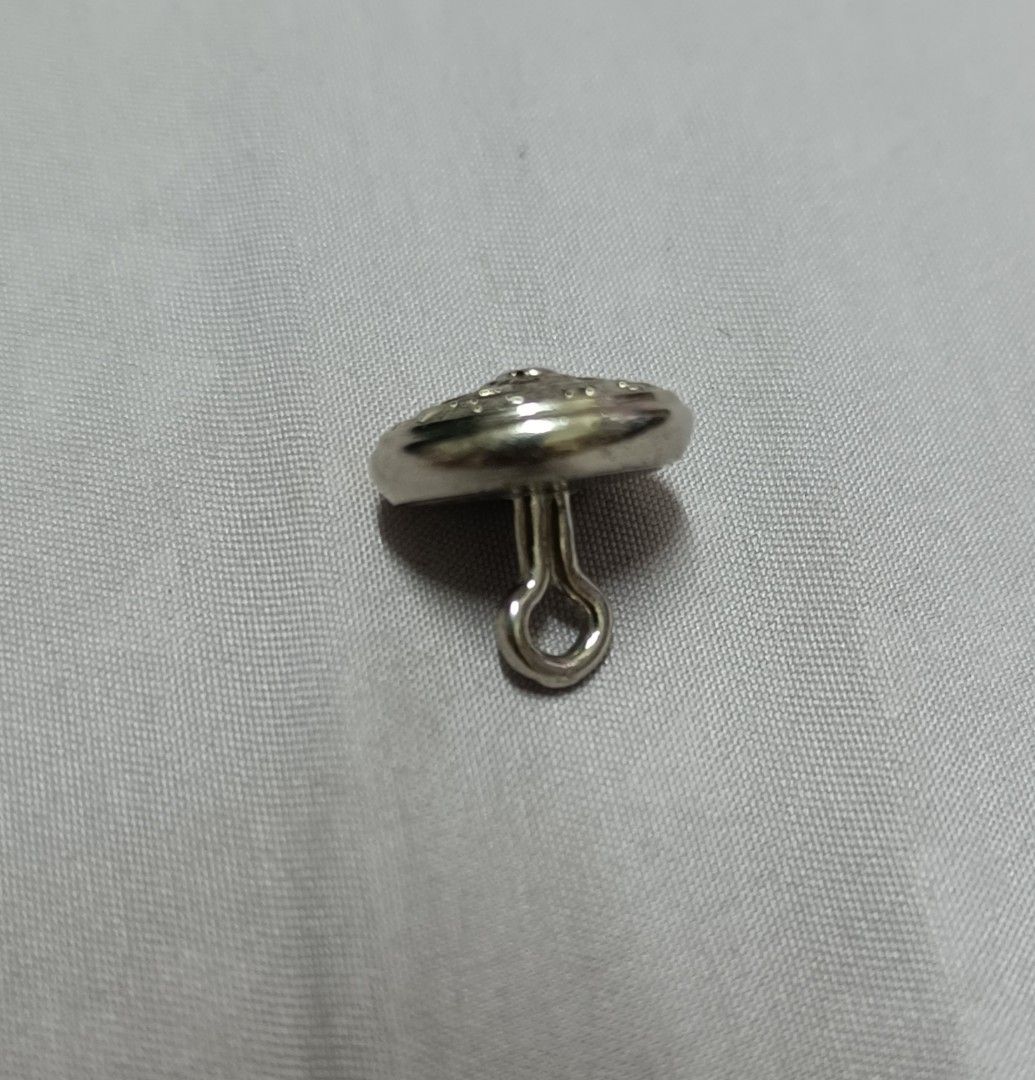 Vintage Polis Diraja Buttons PDRM, Hobbies & Toys, Collectibles ...