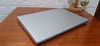 ASUS SonicMaster x540UPR i7 8th Gen CoffeeLake 8Gb Ram 240Gb Ssd AMD ...