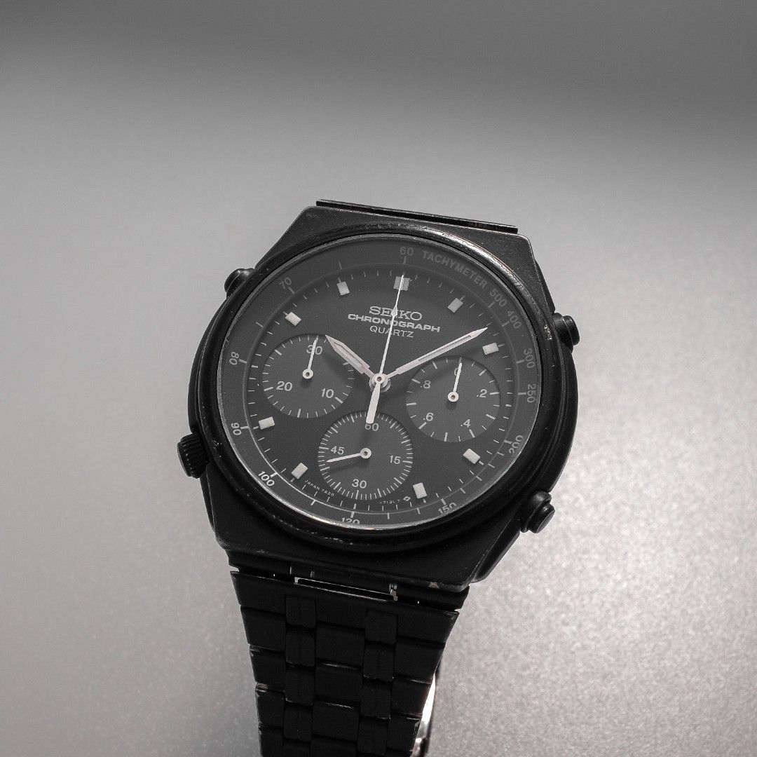 World's First Analog Quartz Chronograph Seiko Speedmaster Vintage 7A28 ...