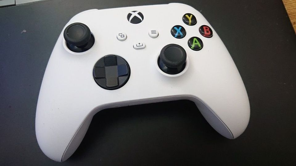 Xbox series controller (4th gen), Video Gaming, Gaming Accessories ...