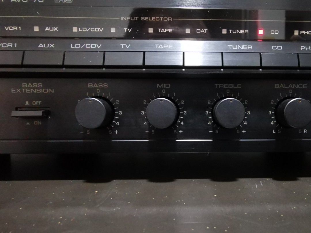 Yamaha AVC-70 Stereo Pre-Amplifier with phono mm and remote, Audio ...