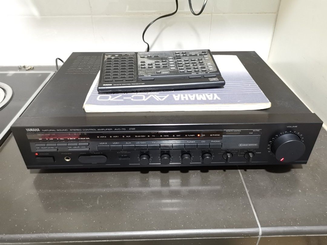 Yamaha AVC-70 Stereo Pre-Amplifier with phono mm and remote, Audio ...