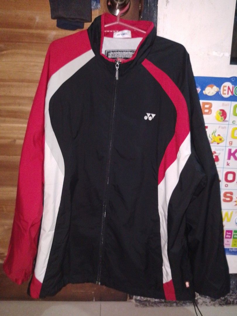 Yonex, Women's Fashion, Coats, Jackets and Outerwear on Carousell