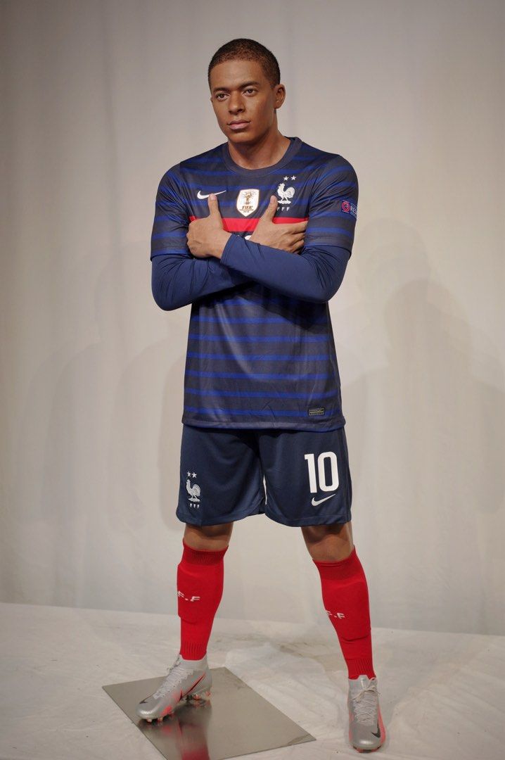 178cm Kylian Mbappe 基利安·姆巴佩 Life Size Wax Statues French Football ...