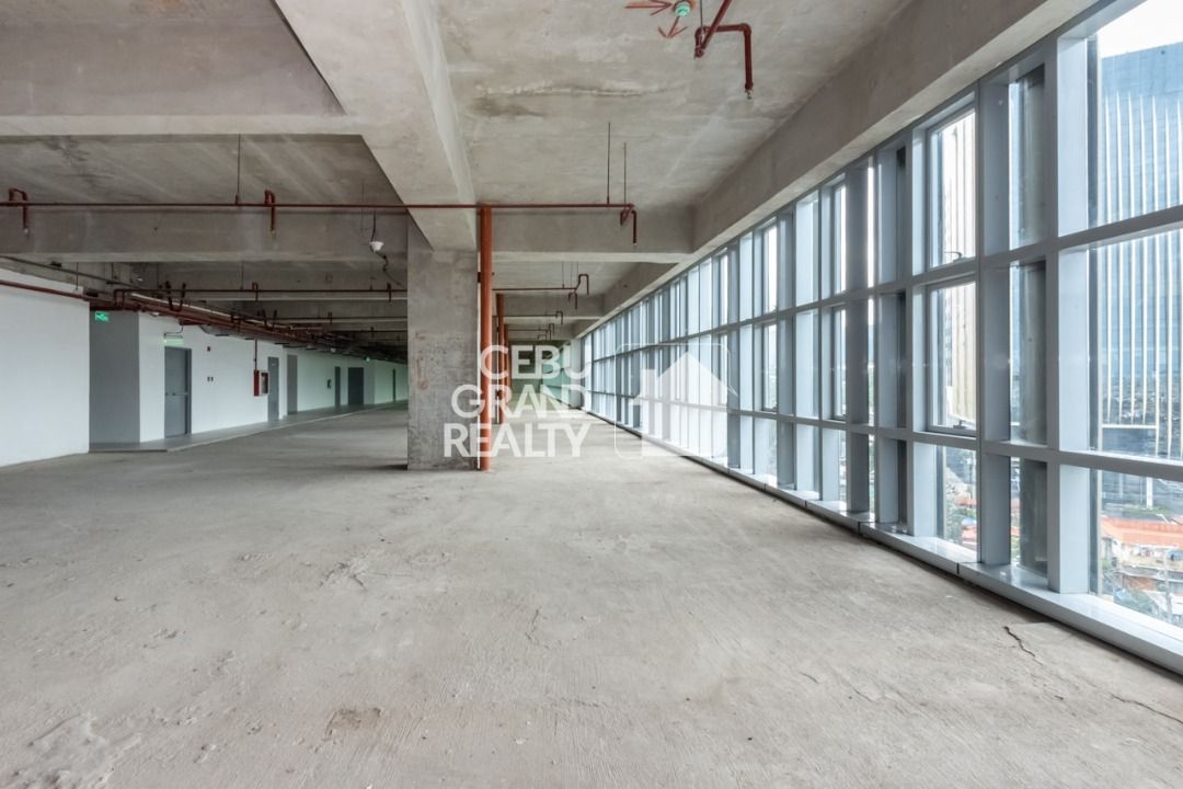 337 SqM Bare Shell Office Space for Rent in Cebu Business Park ...