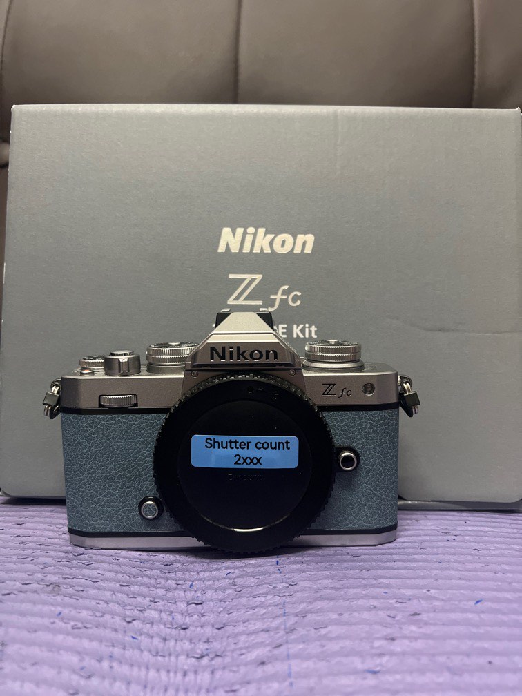 特別色 完美無瑕 全套有盒 Nikon ZFC Z FC Body 快門次數 2XXX, 攝影器材, 相機 - Carousell