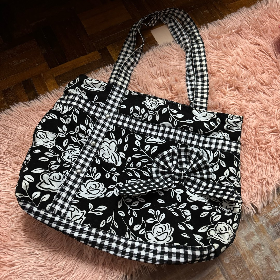 Black Checker Floral Bag, Women's Fashion, Bags & Wallets, Shoulder ...