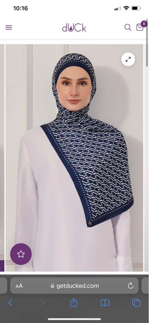 Duckscarve Mini Monogram dUCk Shawl MSS in Blueberry, Women's Fashion ...