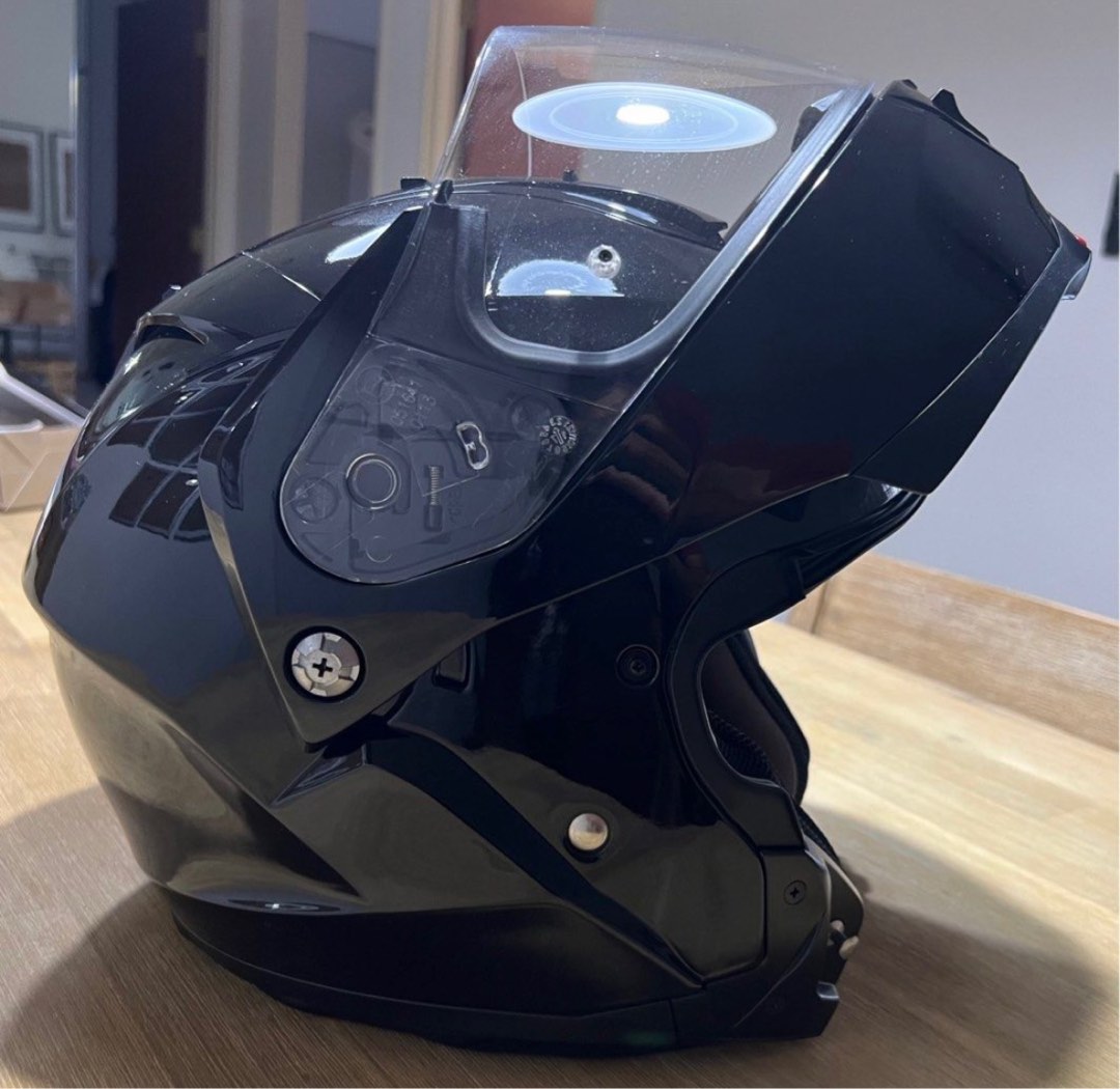 HJC Modular Helmet, Motorcycles, Motorcycle Apparel on Carousell