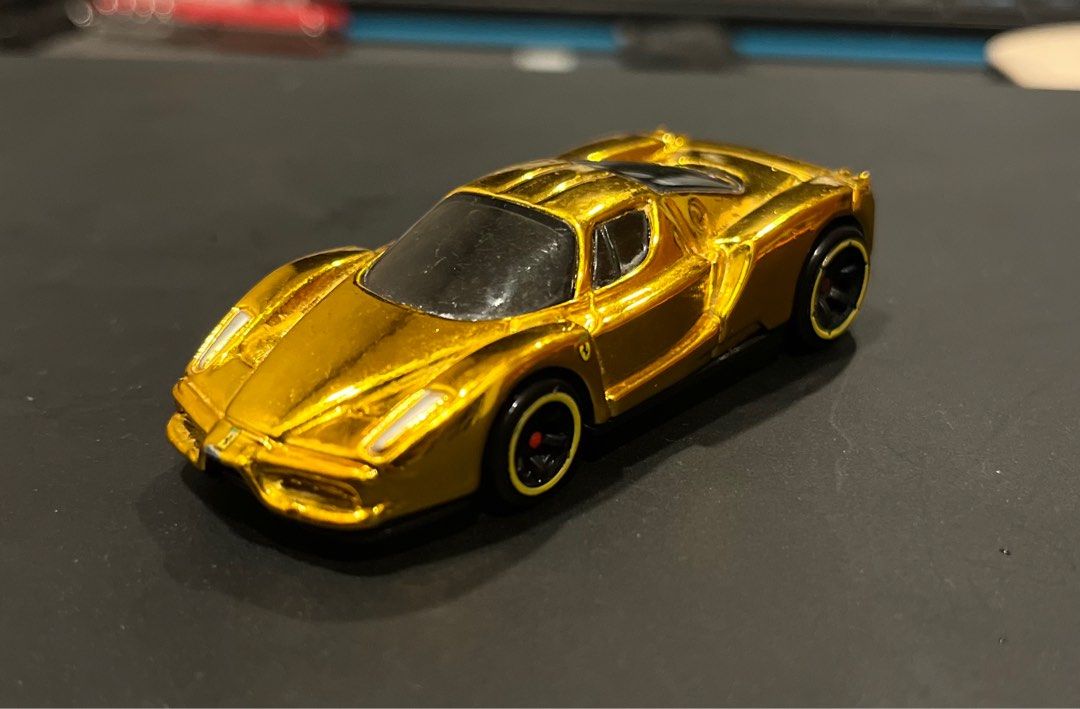 HotWheels Ferrari Enzo Gold, Hobbies & Toys, Toys & Games on Carousell