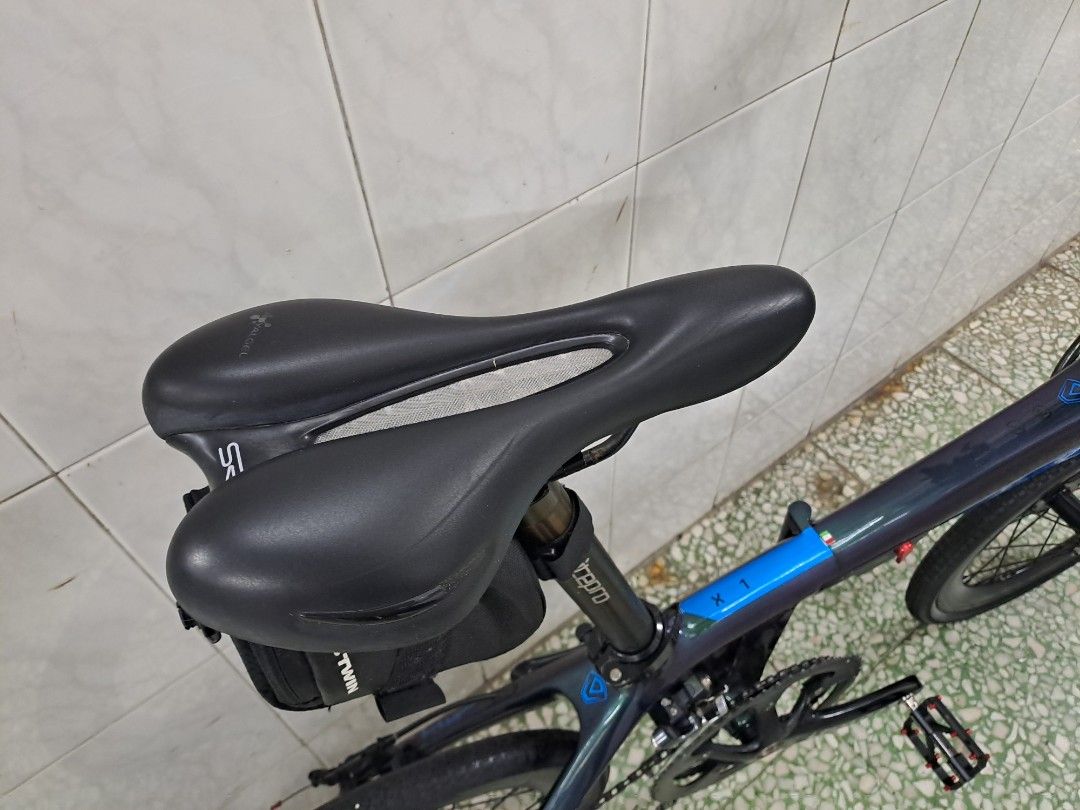 Java x1 carbon 碳架 變色龍 摺合單車 16吋 18S, 運動產品, 單車及配件, 單車 - Carousell