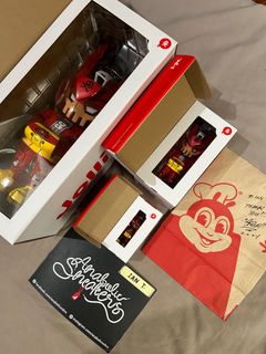 JOLLIBEE X QUICCS, Hobbies & Toys, Toys & Games on Carousell