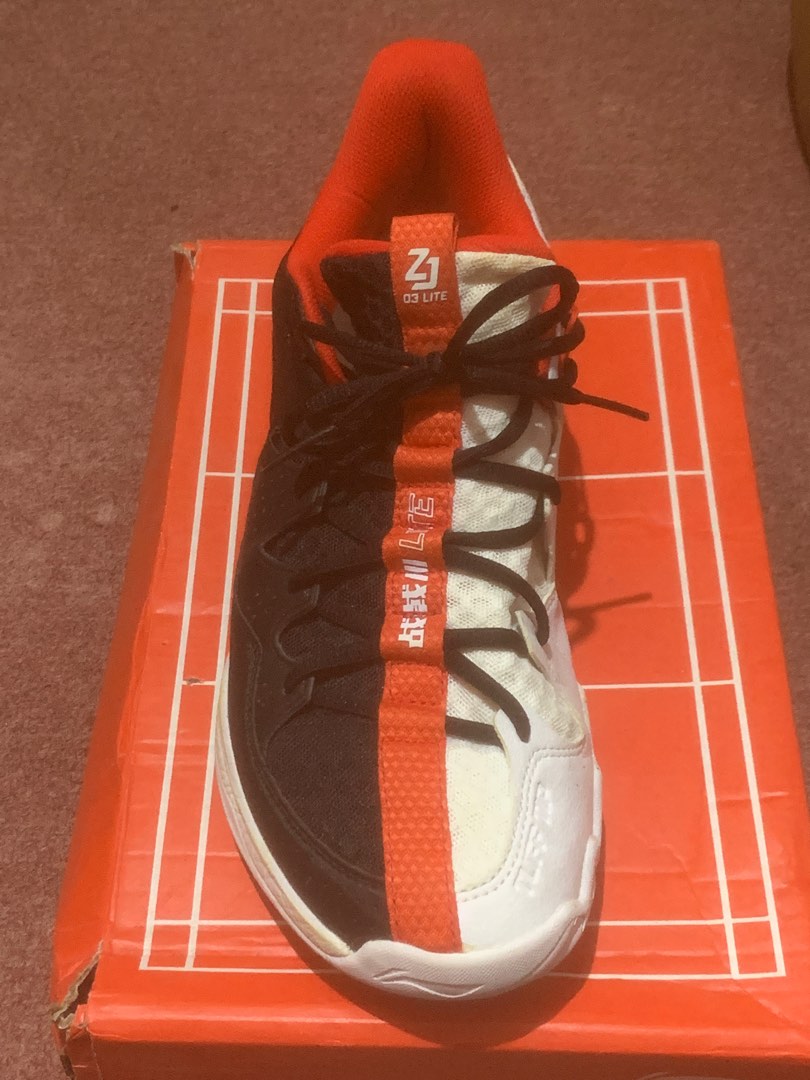 Lining Halberd Lite 3, Sports Equipment, Sports & Games, Racket & Ball ...