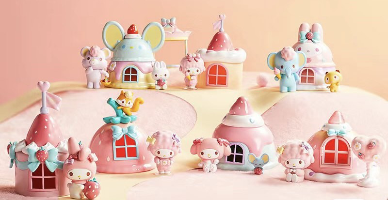 My melody and my sweet piano blind box, Hobbies & Toys, Toys & Games on ...