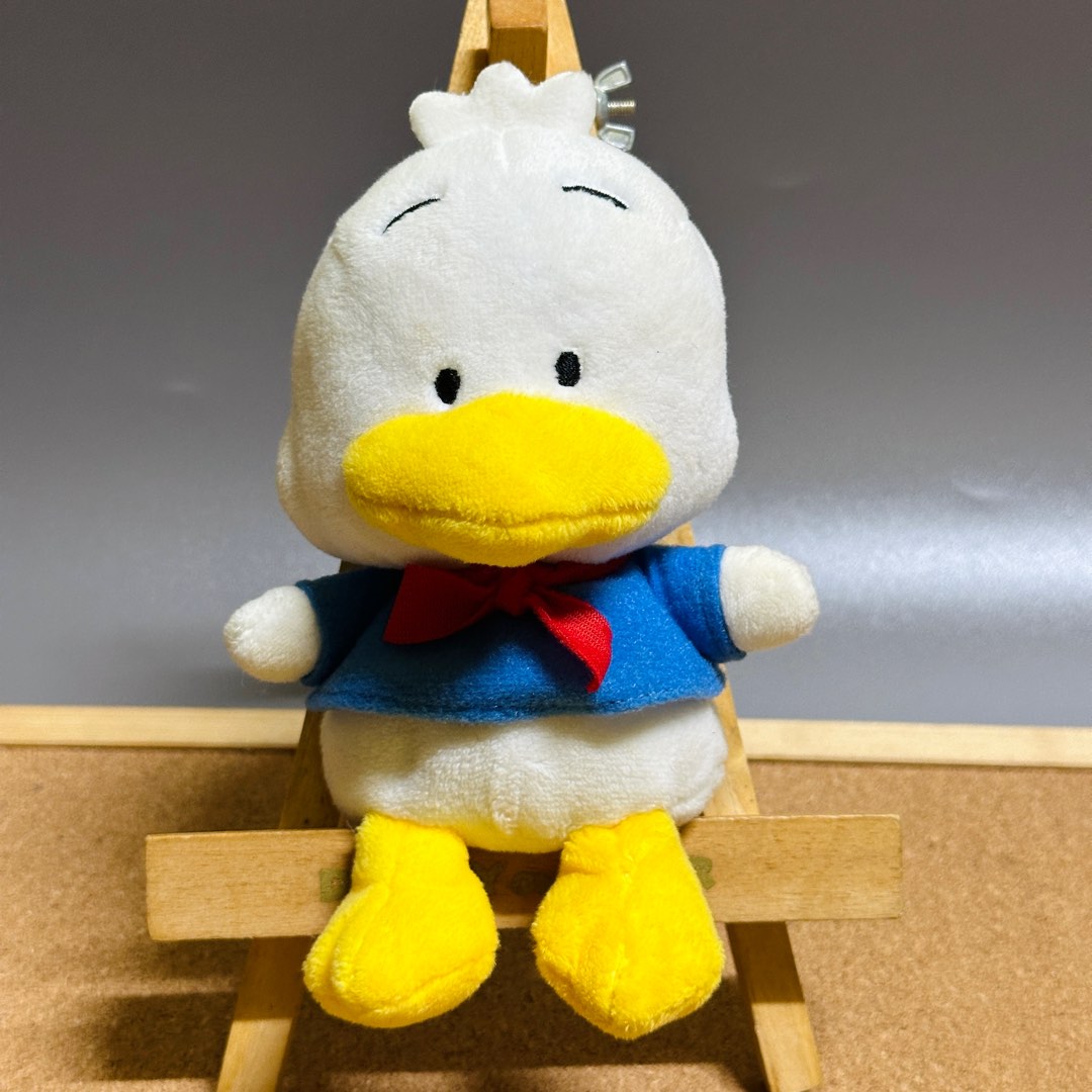 Nakajima Sanrio Ahiru no Pekkle Sitting Plush (w/beads at the bottom ...
