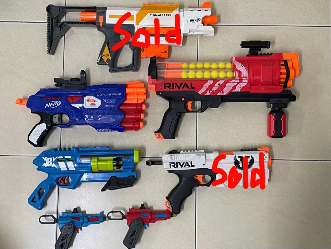 Nerf guns and Boom Co guns with accessories (Bullets, Scopes, Lasers ...