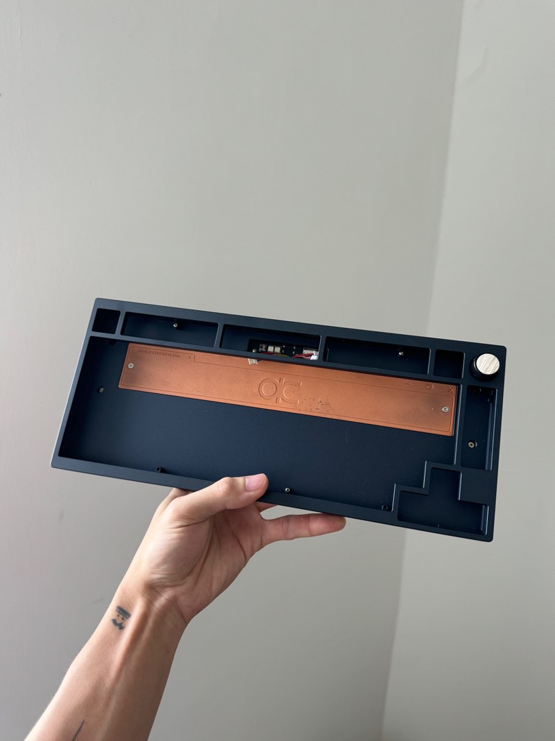 QK75 Wireless Navy Chroma Backplate Custom Mechanical Keyboard ...