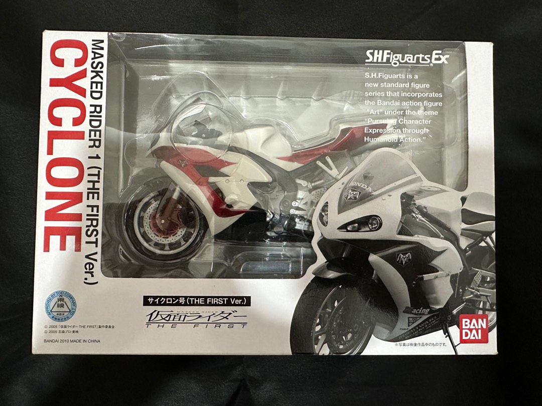 Shf Cyclone 旋風號 電單車 日版 幪面超人 The First version, 興趣及遊戲, 玩具 & 遊戲類 - Carousell