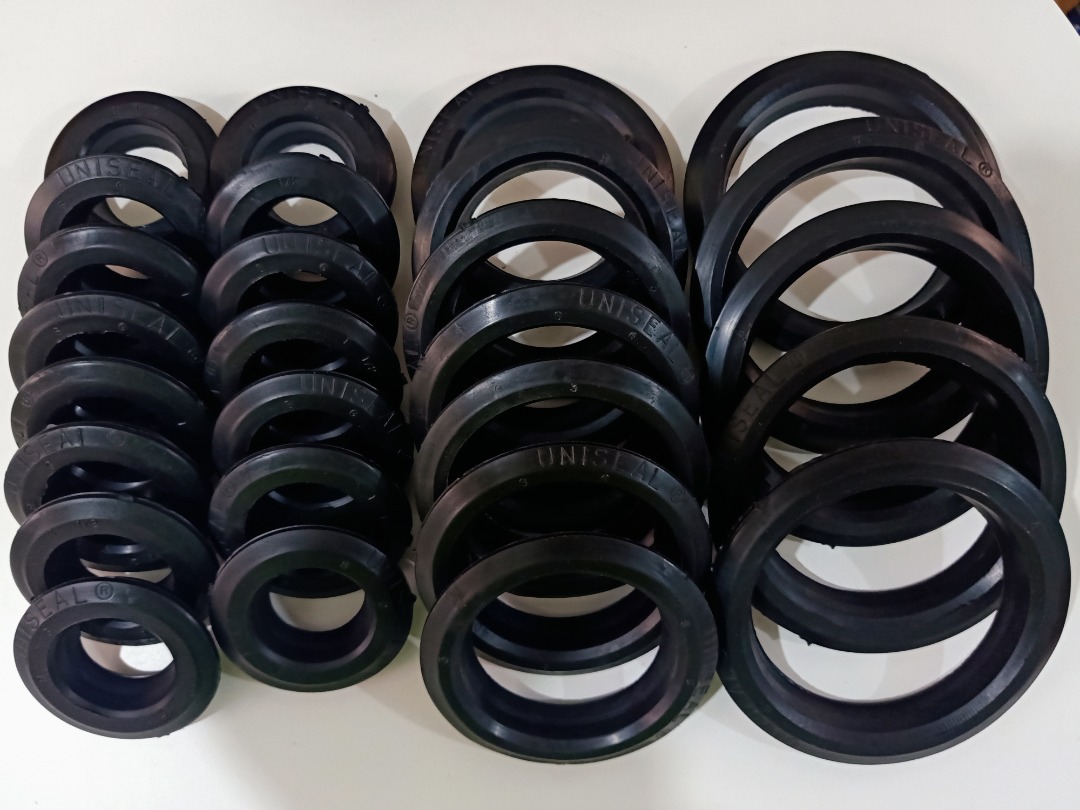 UNISEAL RUBBER FITTING, Looking For on Carousell