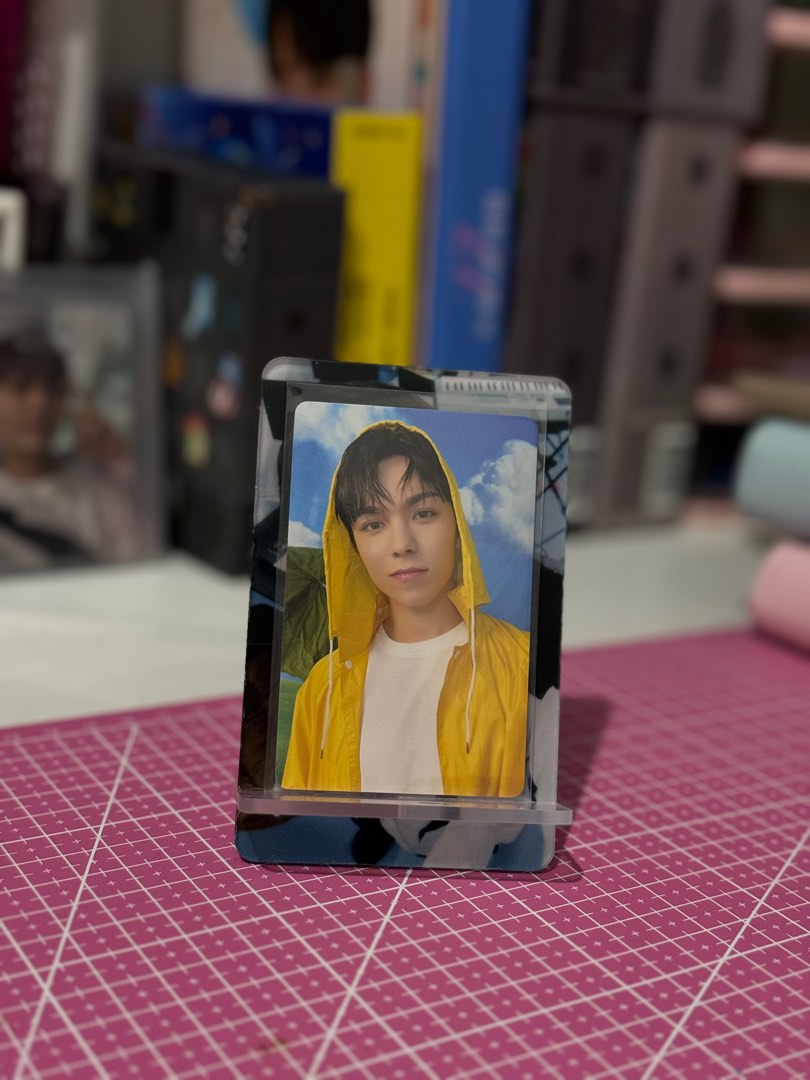 VERNON | Seventeenth Heaven Carver Random Photocard, Hobbies & Toys ...